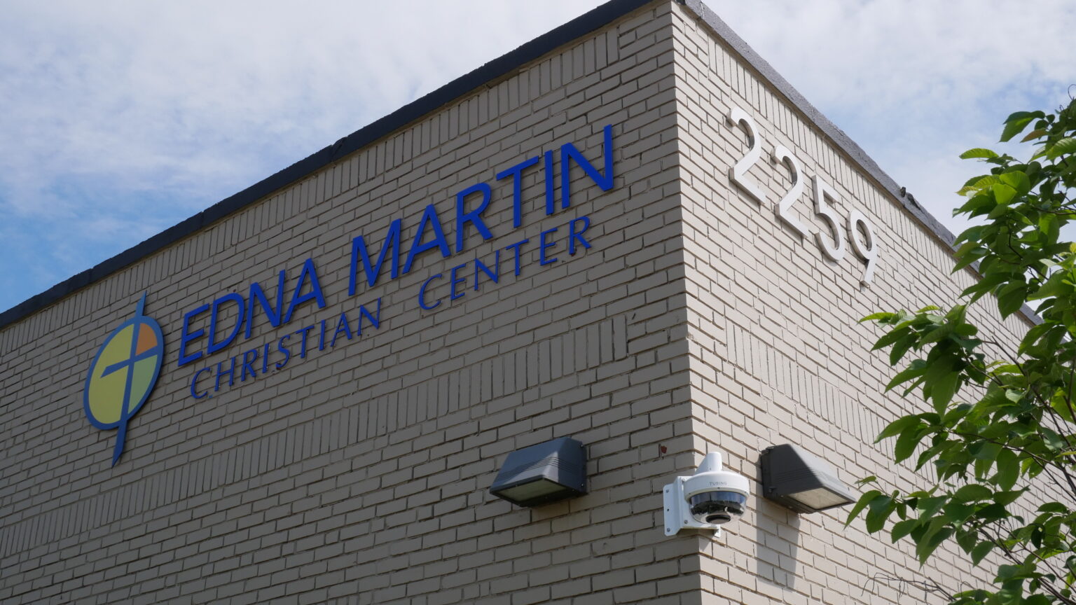 Contact Us – Edna Martin